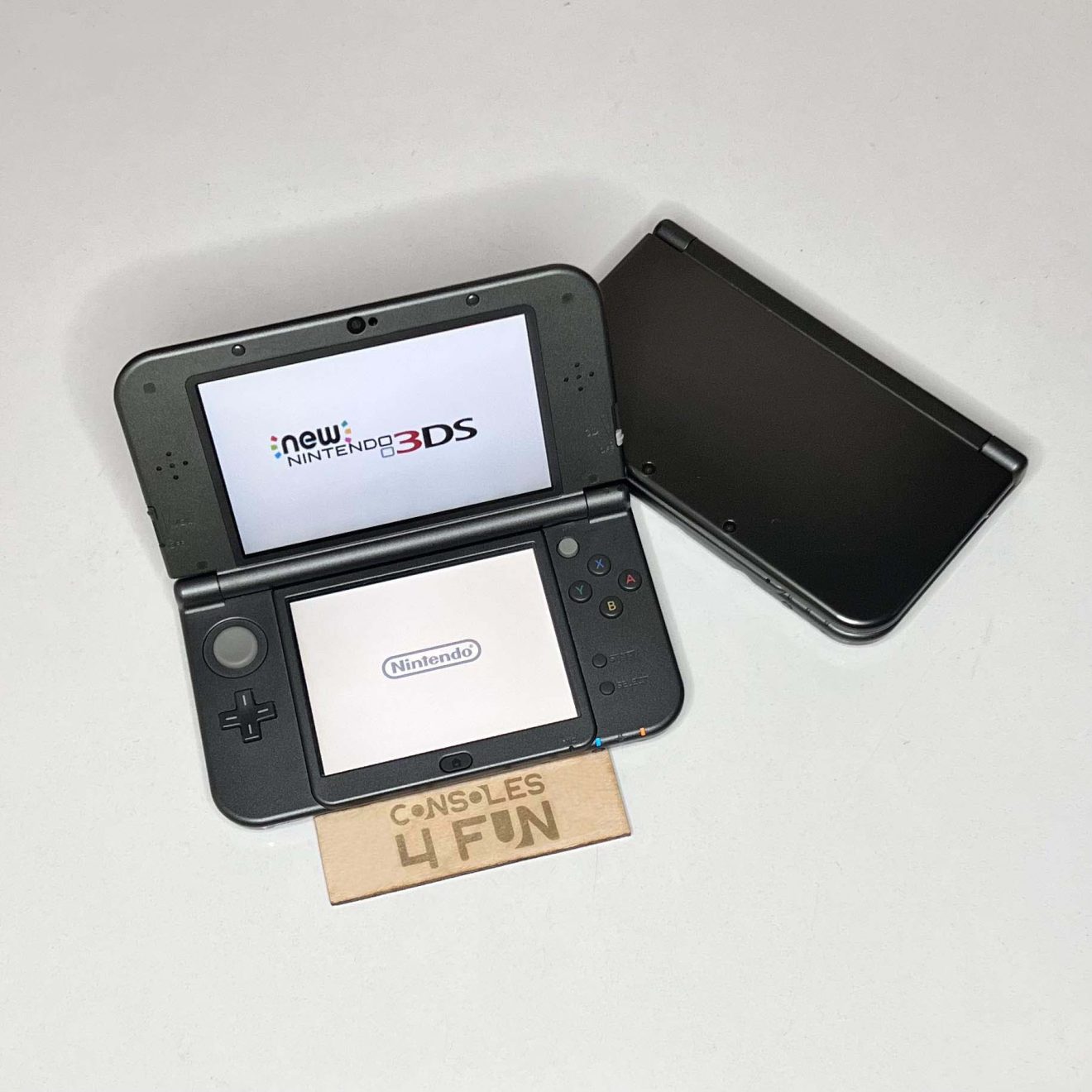 New Nintendo 3DS XL with Games – Consoles 4 Fun