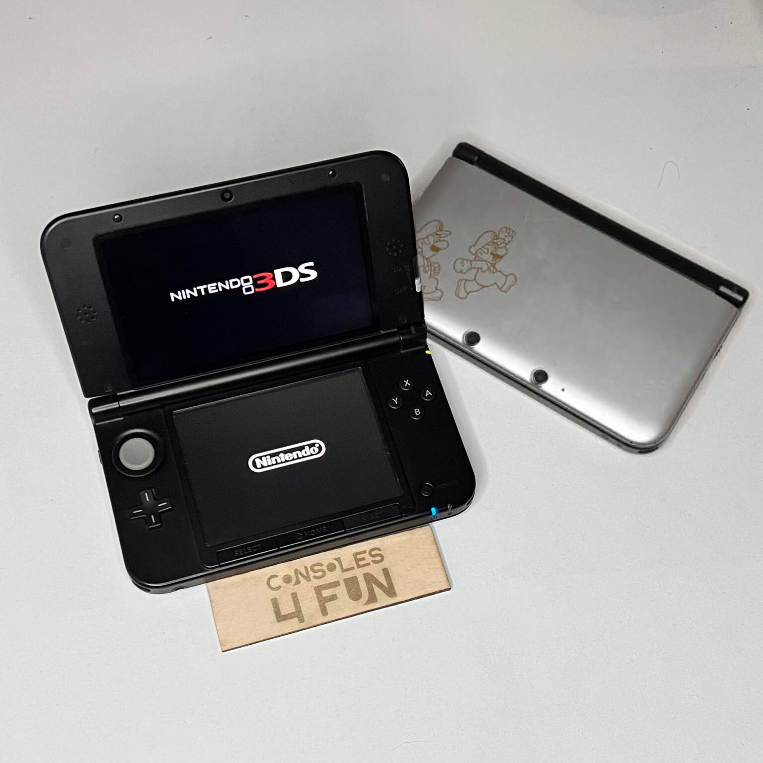 Nintendo 3DS XL with Games – Consoles 4 Fun