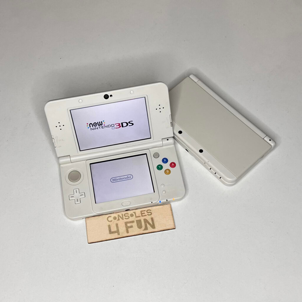 New Nintendo 3DS with Games – Consoles 4 Fun