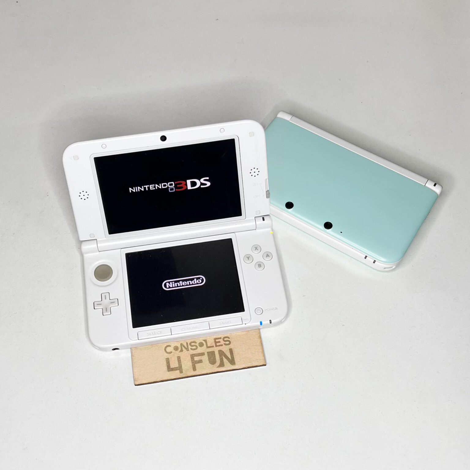 Nintendo 3DS XL with Games – Consoles 4 Fun