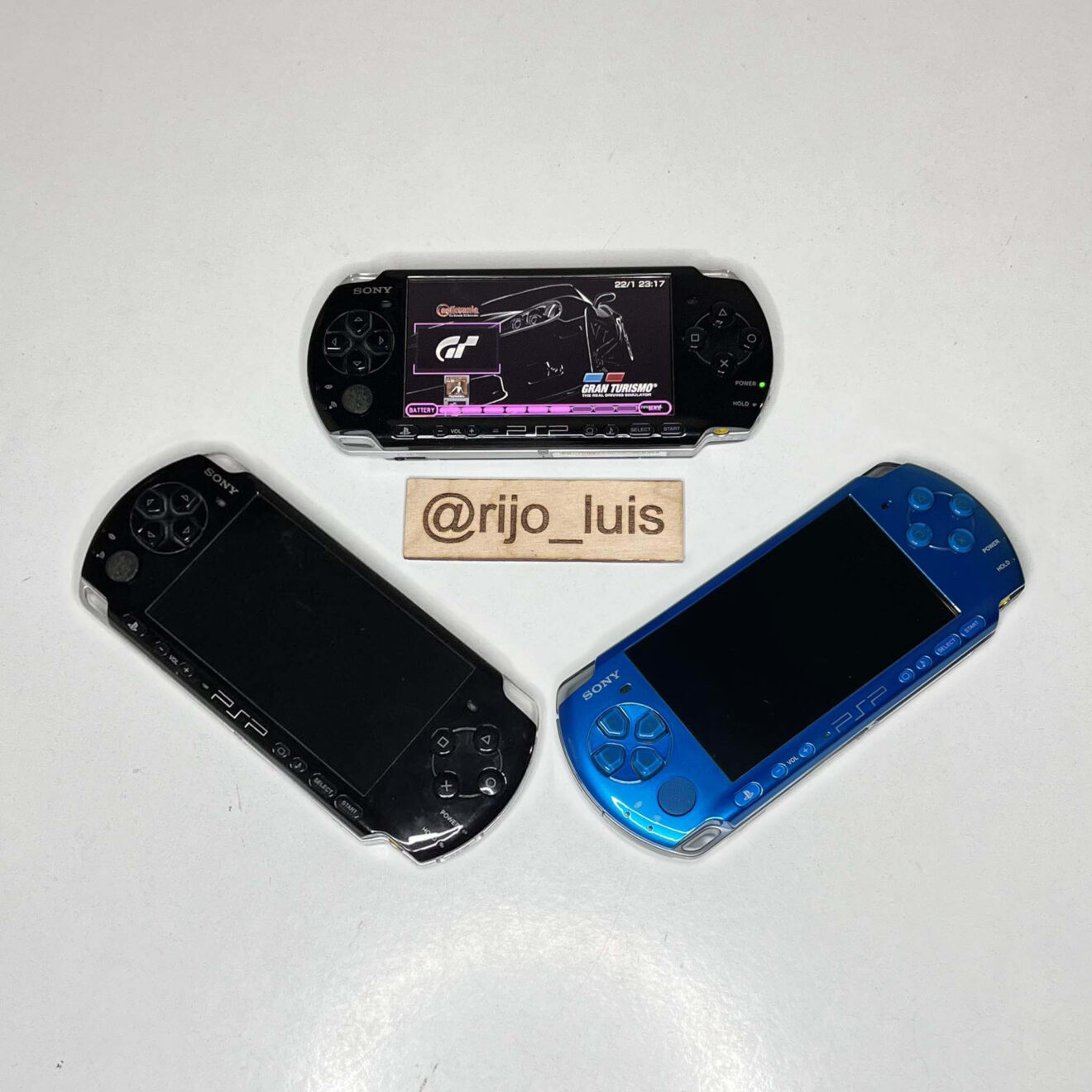 Consoles 4 Fun – Custom consoles full of fun inside them. And hours and ...